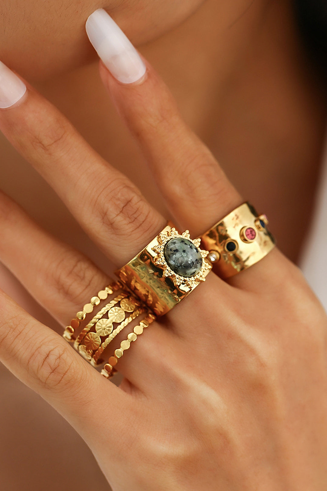 Metal Rhinstone Open Rings – Micas