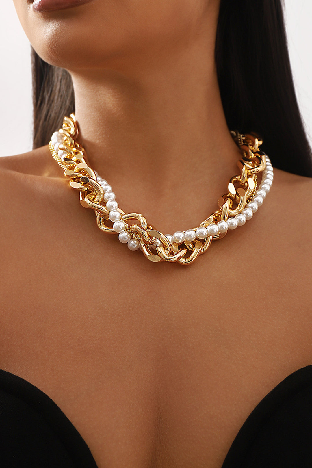 Collar de capas de perlas de metal – Micas